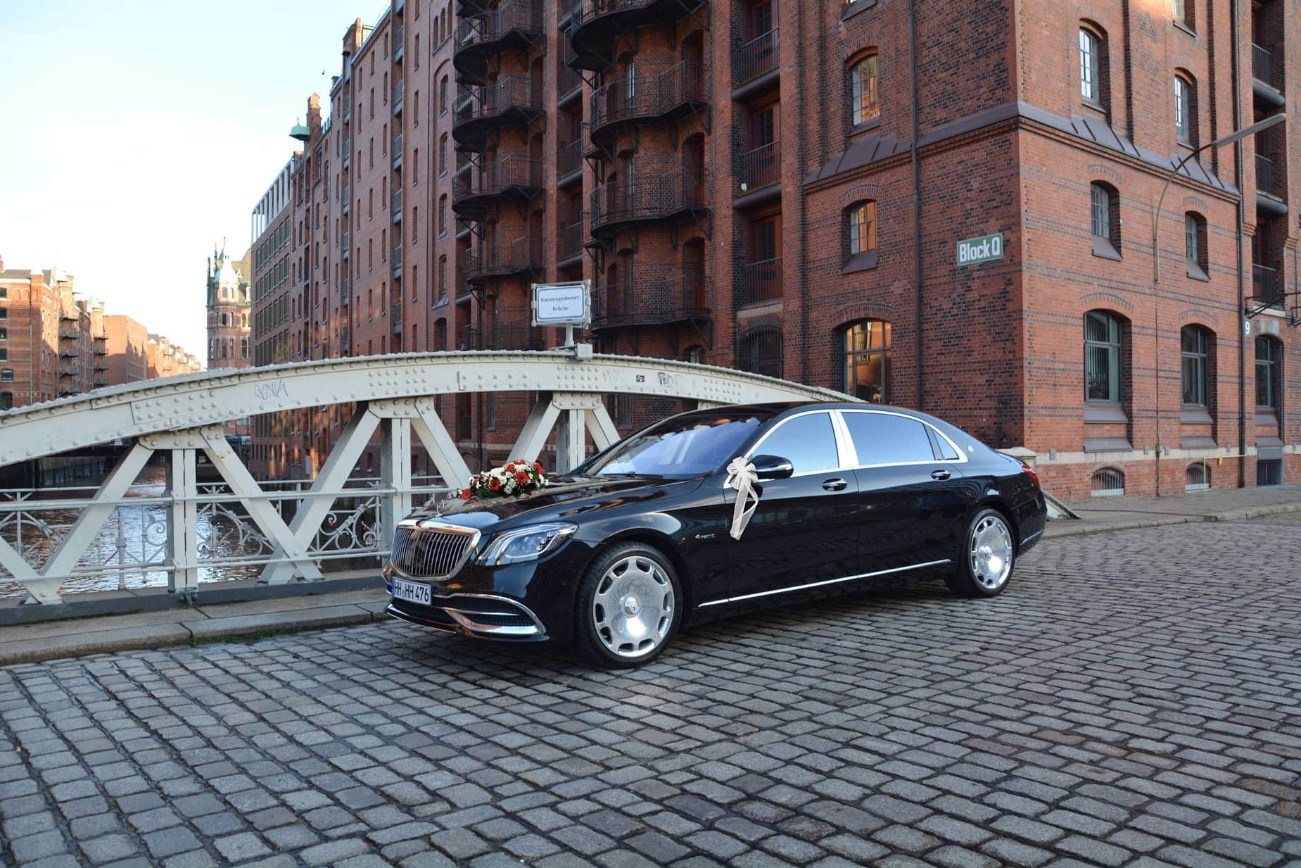 Mercedes-Maybach mit Chauffeur in Hamburg - Hochzeiten & Feiern